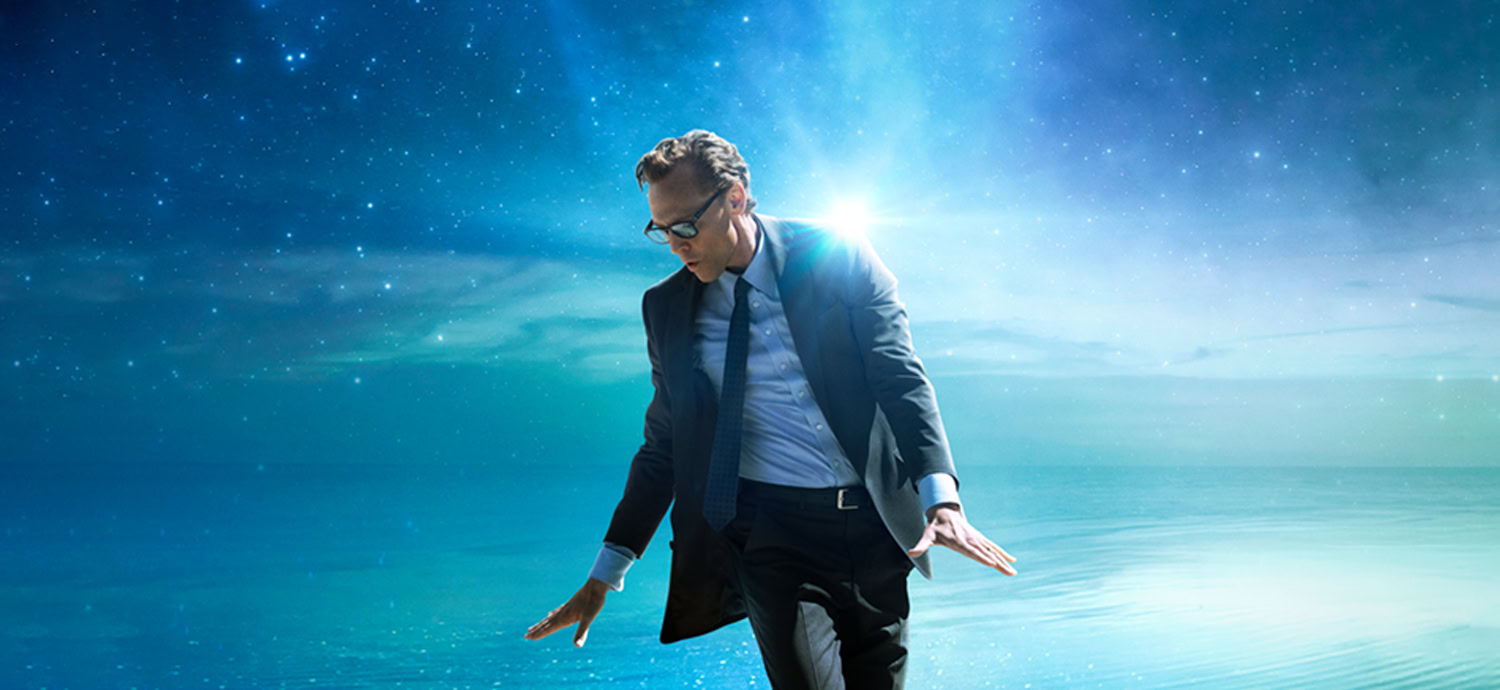 Tom Hiddleston jako Chuck Krantz w „Życiu Chucka”, ekranizacji jednej z ...